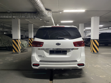 Продается KIA Carnival 2020 год