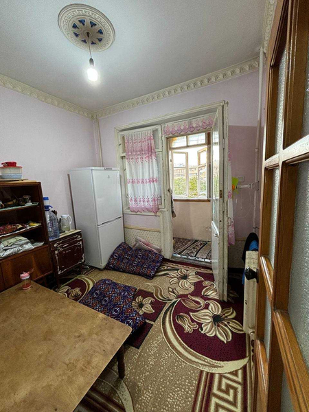 СРОЧНО !! Продается квартира в Яшнабаде 1/3/9 ( 42 кв/м ) Авиасозлар 1