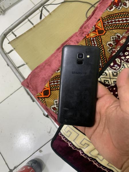 Samsung j 6 sotiladi srochniy