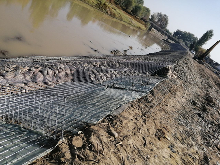 Yevra zabor. Yol setkalari  gabiyon setkalar