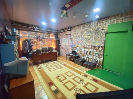 Magazin sotiladi 80,000 kelishamiz