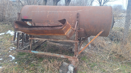 Duku kombayn sotiladi