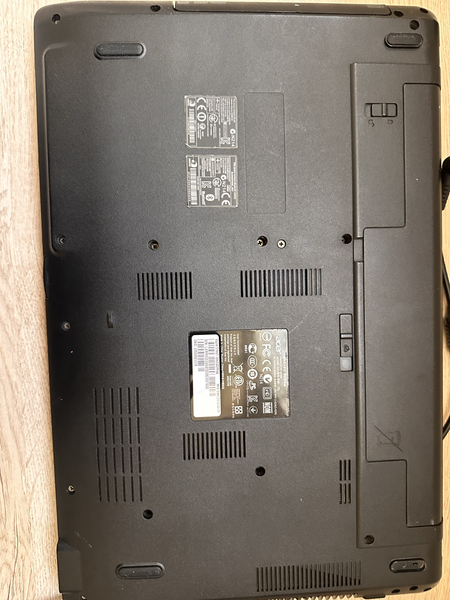 Ноутбук acer aspire 5749z со встроенной камерой