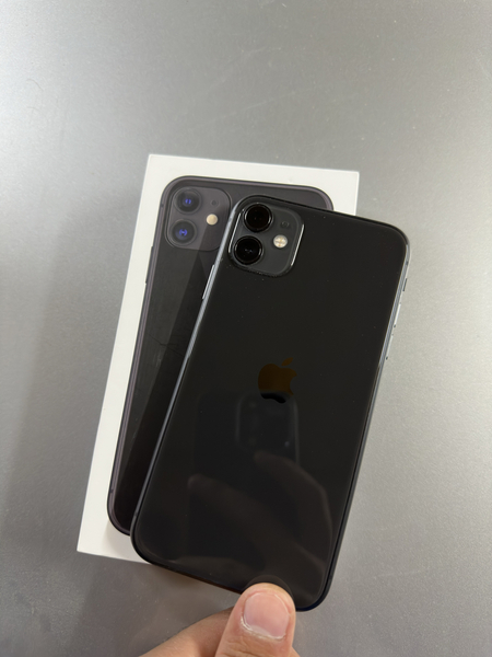 Srochna iphone 11 sotiladi