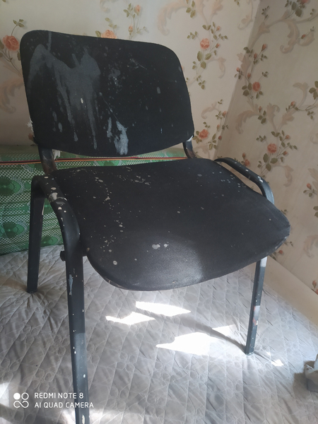 Стуль две штуки недорого