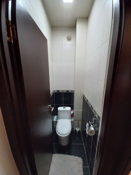 Юнусабад 4-квартл Ориентир:Круг Автосалон{2/5/9}Евро Меб+Тех 57м²