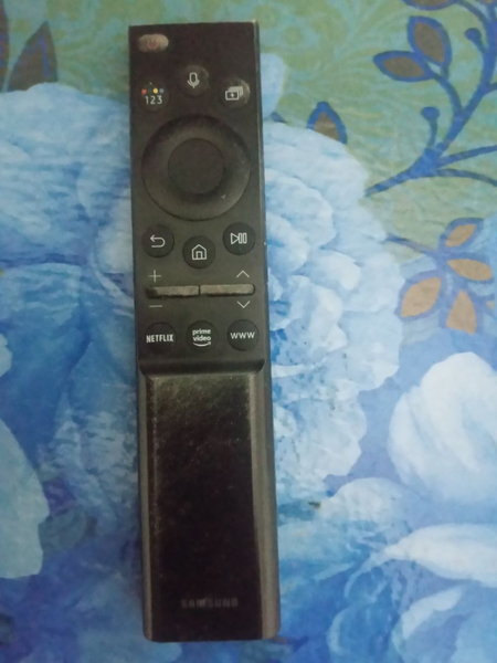 Телевизор Samsung QE55Q60AAU