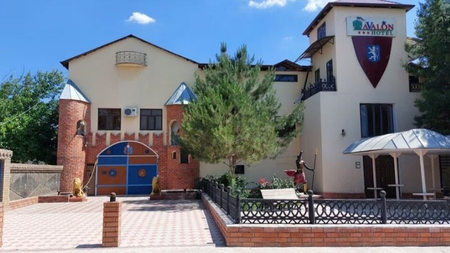Продается гостиница в 3 этажа