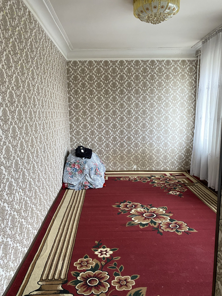 O’g’il bollarga kivartira bor ikki xonali bir xonasiga 3 ta bola kerak
