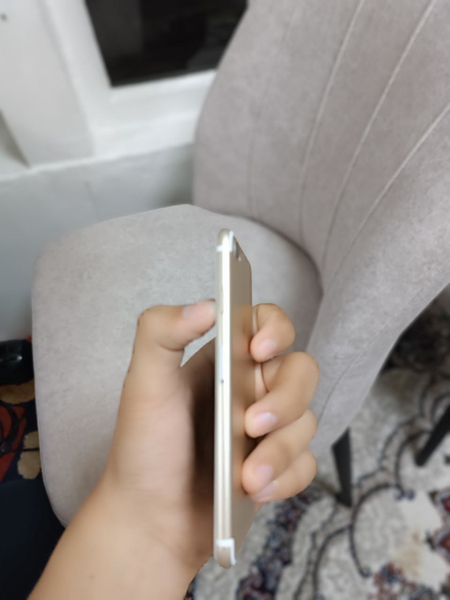 iPhone 7gold 128 gb j/a(японский)