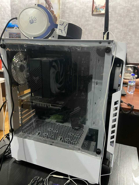 Personal Computer  O'lchami: 27 inch AMD RYZEN 5 5800 6 yader 12 patok