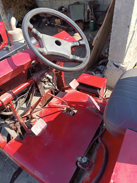 Mini traktor 4×4
