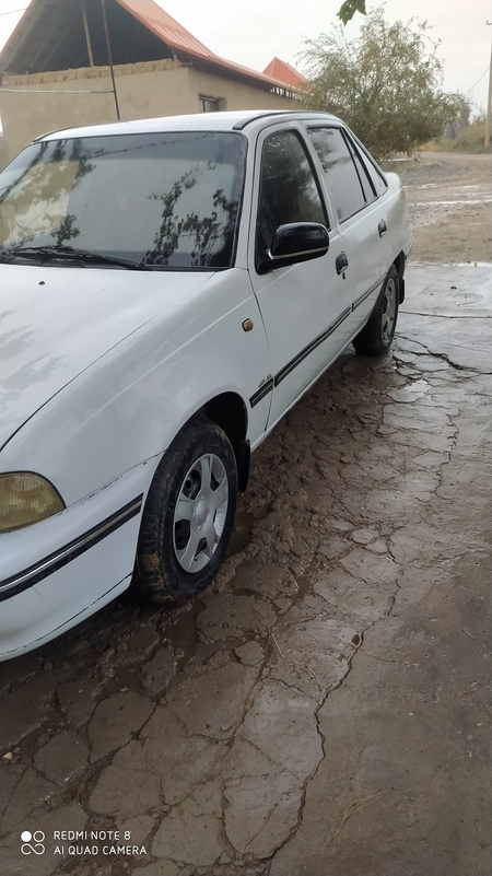 Xolati yaxshi 1 qul moshina