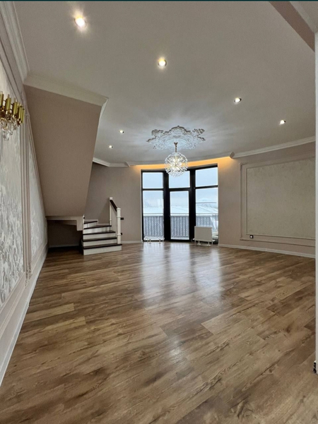 Solaris yakkadaroy 5 xona duplex