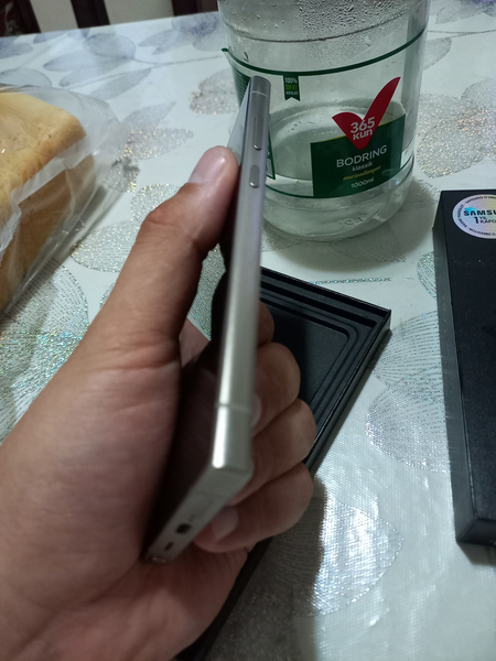 Samsung S24 Ultra 512 Vatnam