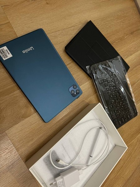 планшет Umiio A10 Pro
