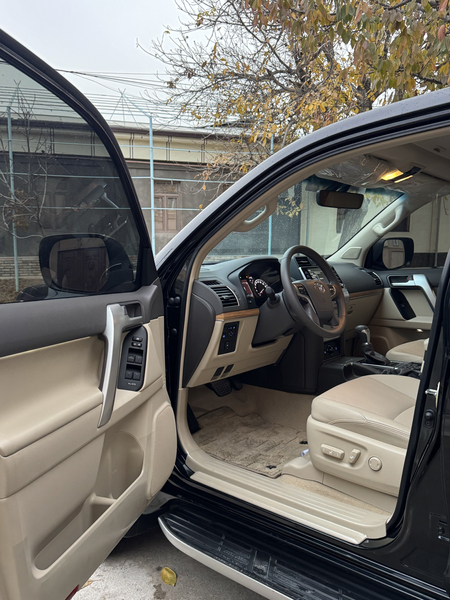 Toyota Prado 150