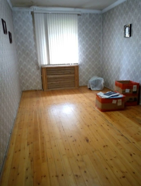 На 12 квартале Чиланзарского района продается квартира. 4/3/4