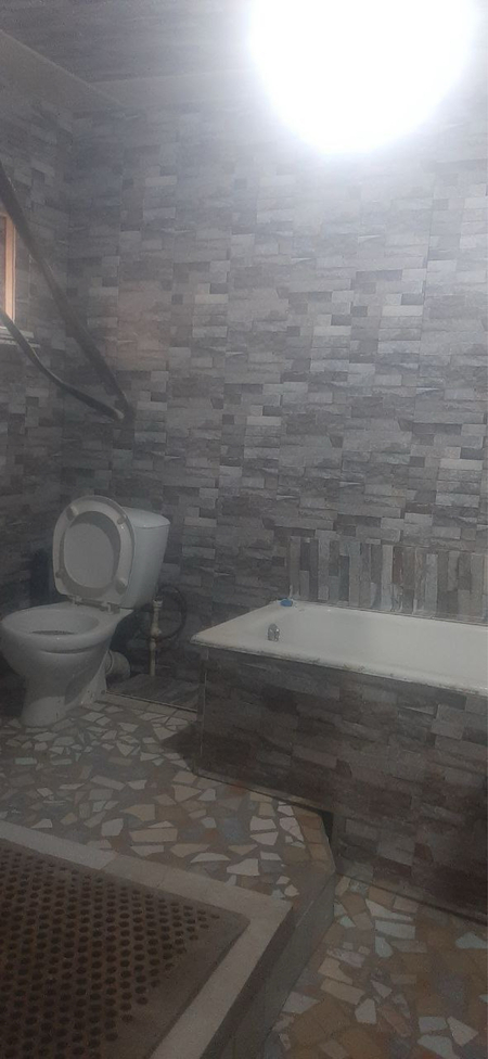 Arendaga hovli 3kishi uchun