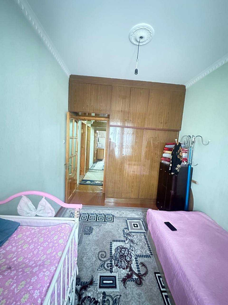 СРОЧНО!! Тинчлик 3/2/5. Супер локация. 70м2 Балкон 2*6. метро 800м.