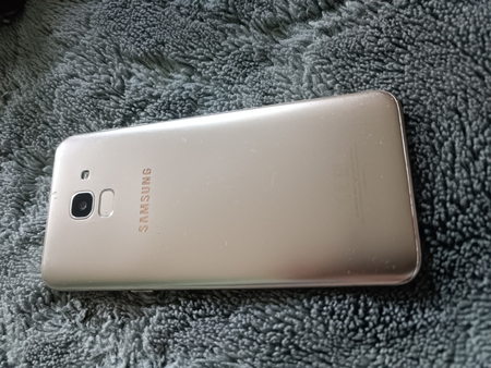 Samsung j6 sotiladi 3/32 li