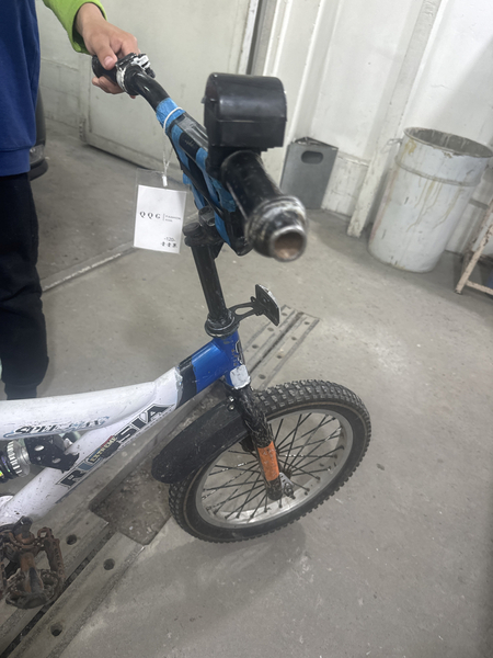 Velik sotilad holat zor