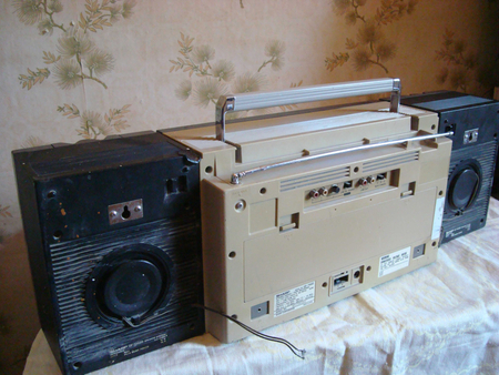 Магнитола SHARP GF-700 Z пр-во Япония .