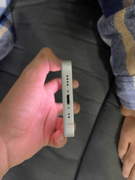 Iphone 13 mini rangi oq