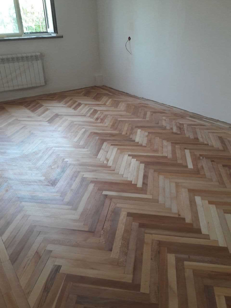 Ёғоч ва паркетли полларни силлиқлаш (шлифовка) ва уни лаклаш