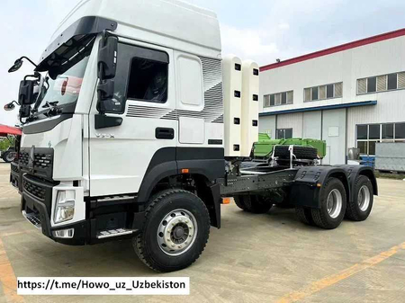 Тягач Howo V7X 6x4 CNG газовый на метане, рессора