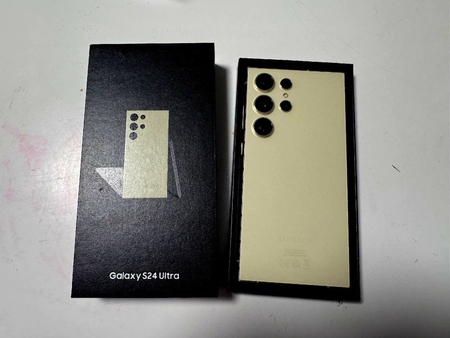 Samsung S 24 Ultra ellow титан новый срочно срочно