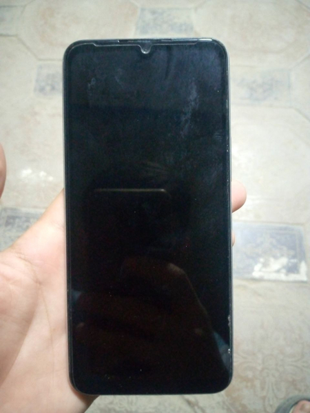 Infinix note 11 sotiladi