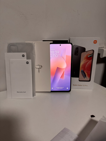 Продаю Redmi not 12 pro 4g