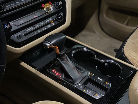 Продается KIA Carnival 2020 год