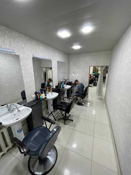 Продается нежилое 50м2 вдоль дороги с ремонтом