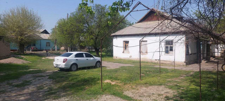 Участка ховли уй сотилади