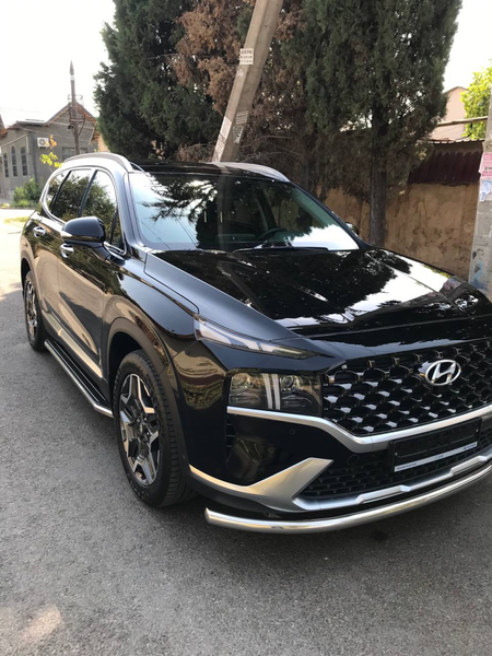 HYUNDAi santafe sotilad  2022yil 30000km kraska toza