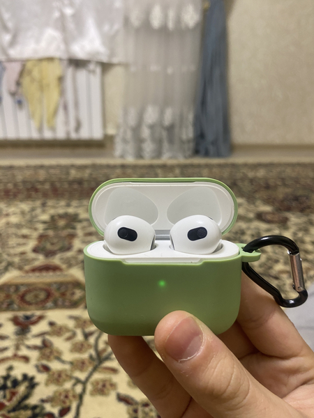 Airpods 3 pro chotki