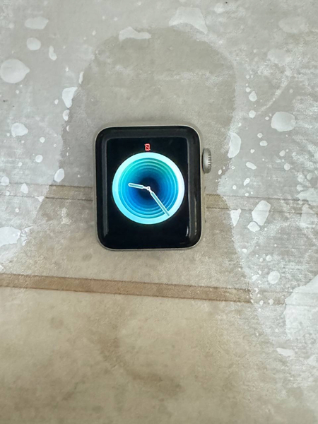 Iwatch 3 srochno sotiladi