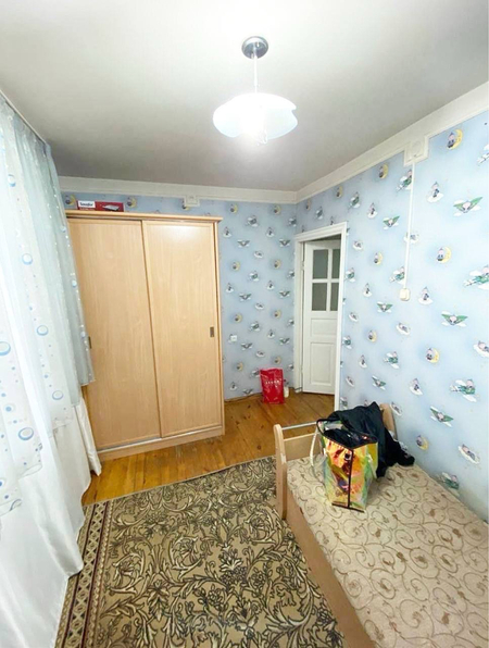 Госпитальный 3/7/9 ориентир Рынок 85м2 Срочно