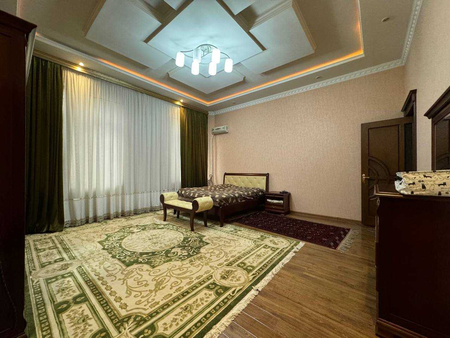 Сдается шикарный дом в Яккасарайском  районе. 2.5 сотки 3х уровневой