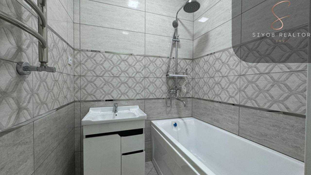 №2876/2598.Продается 3х-комнатная квартира в Новостройке.