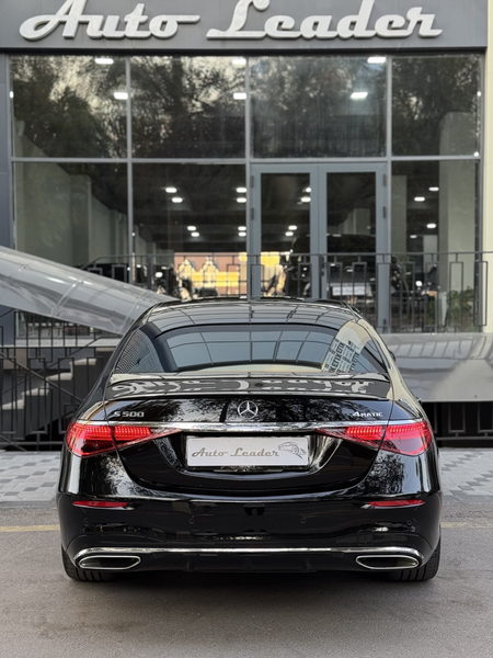 Mercedes Benz W223 S500 4 Matic