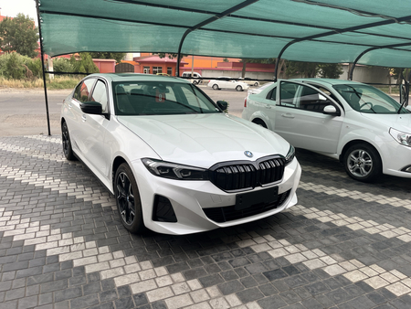 BMW i3 eDrive 40L . 2024. В наличии . Автокредит банк