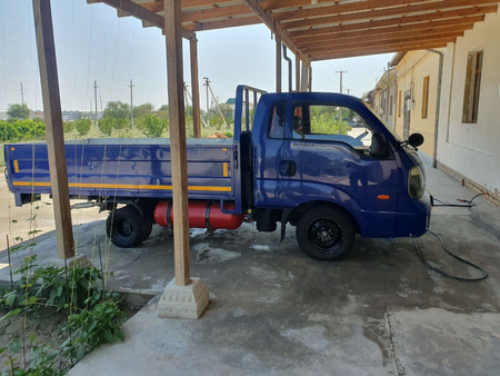 Kia bongo3 uzi agʻdaruvchi pul topar moshina