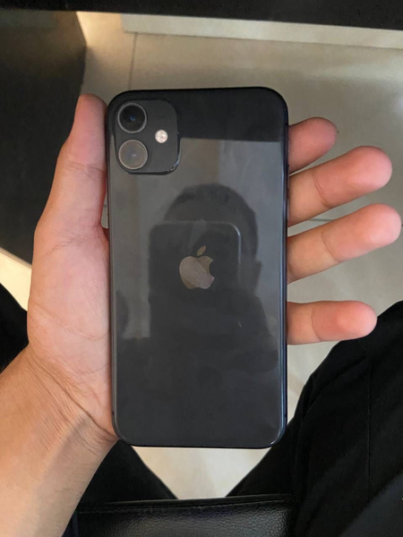 iPhone 11 qora rang