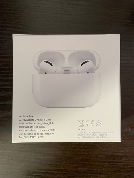 Продаются наушники оригинал Airpods pro