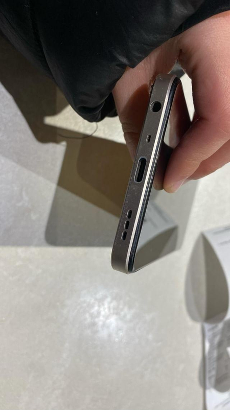 oppo 77c сотилади