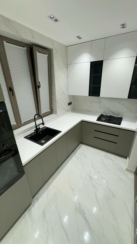 #Ойбек 2в3/8/9 евроремонт 65м²
