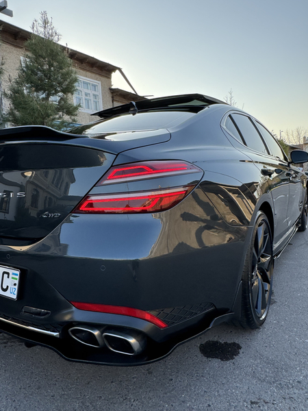 GENESIS G70 2023 года